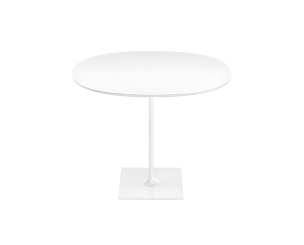 BIMcomponents.com — Dizzie Table Oval 0654 900 x 1080 x 740 Square Base